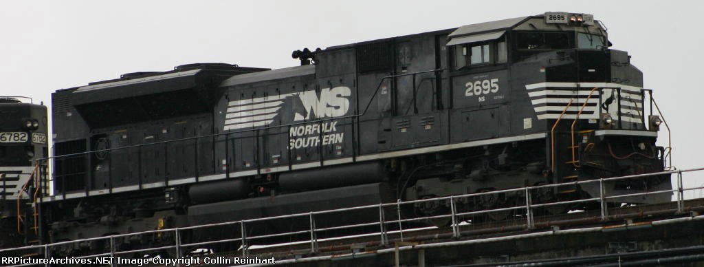 NS 2695